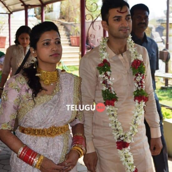 Amrapali visits warangal Bhadrakali temple