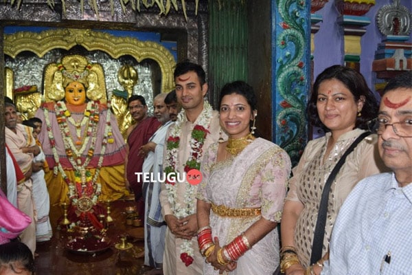 Amrapali visits warangal Bhadrakali temple