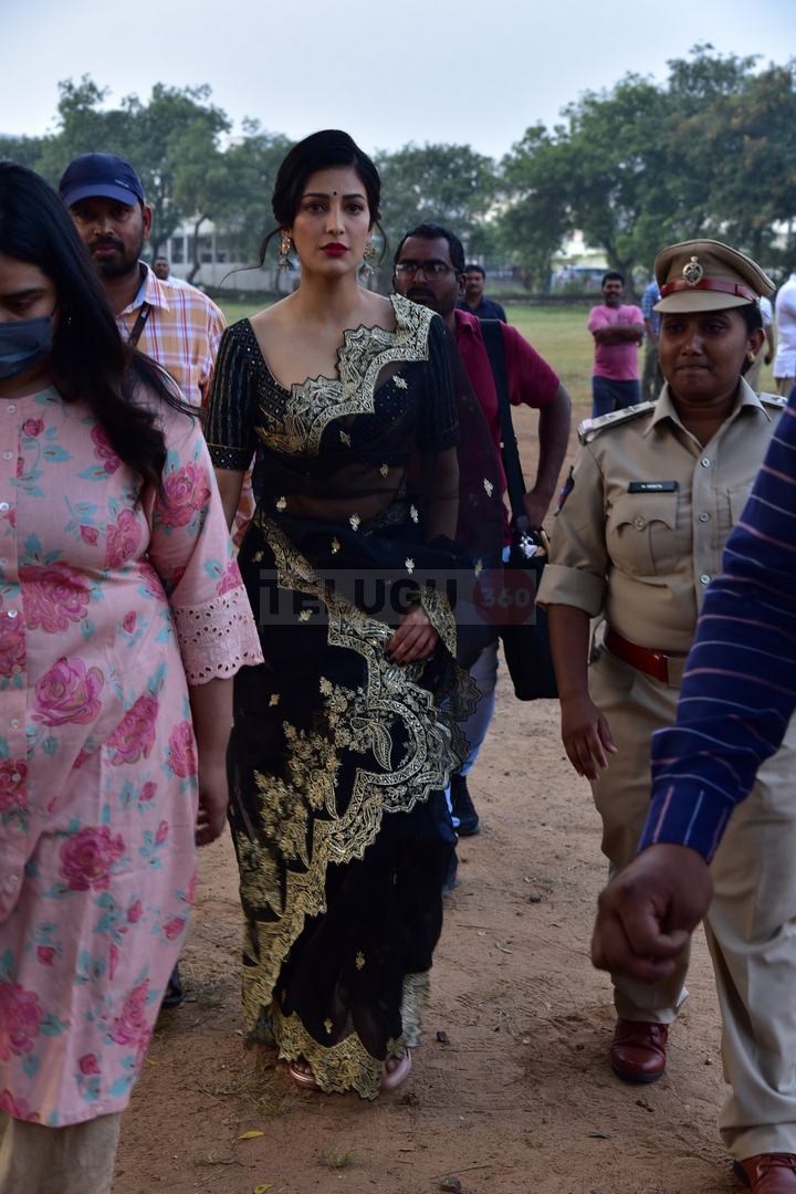 Veera Simha Reddy Pre Release Event Stills - Telugu360