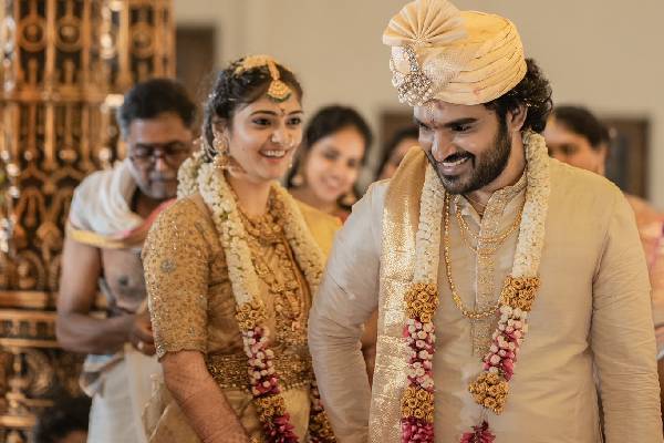 Kiran Abbavaram and Rahasya Gorak's wedding Photos - Telugu360